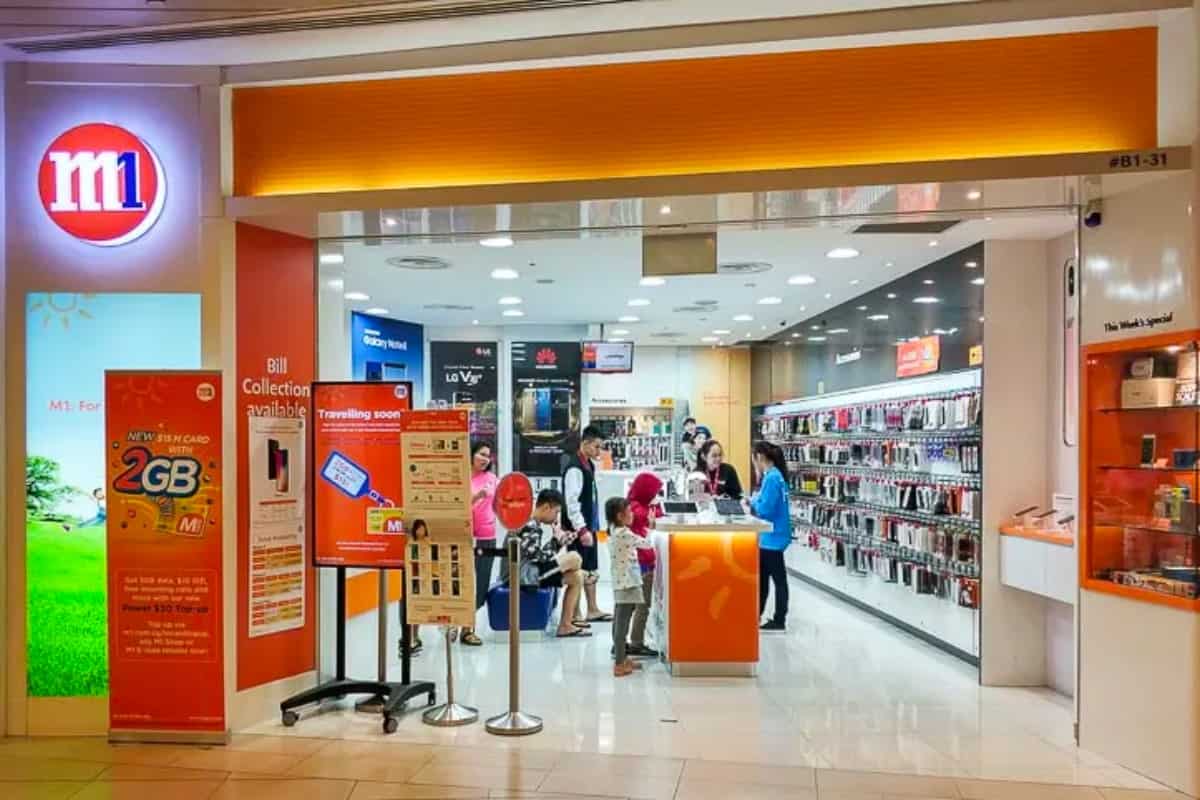 M1 eSIM and SIM Card: Full Guides for Travelers in Singapore