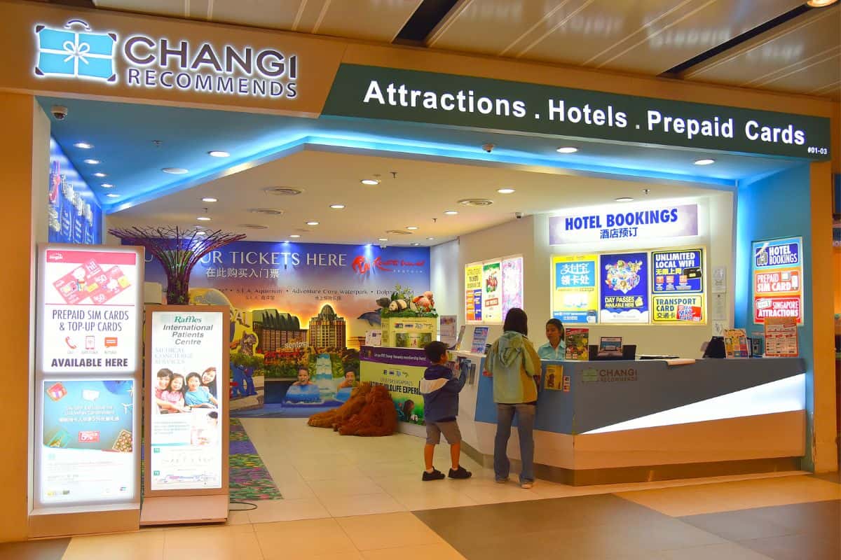 Traveler Guide: Getting a SIM Card at Changi Airport - Singapore eSIM